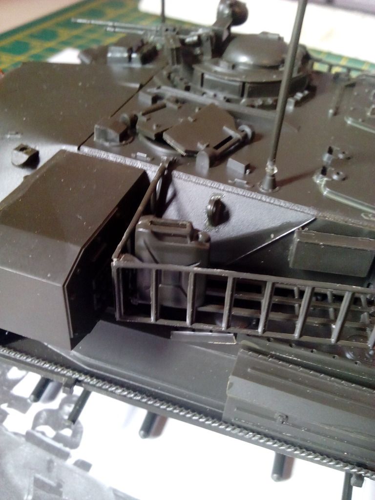 Tamiya 1/35 British Army Chieftain Mk5 - International Scale Modeller