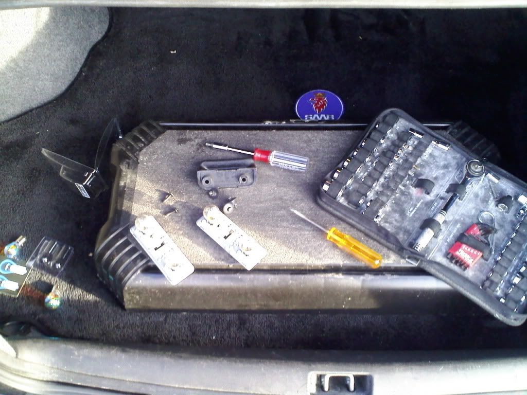 Hooking Up Our 2nd Rear Fog Light | SaabCentral Forums